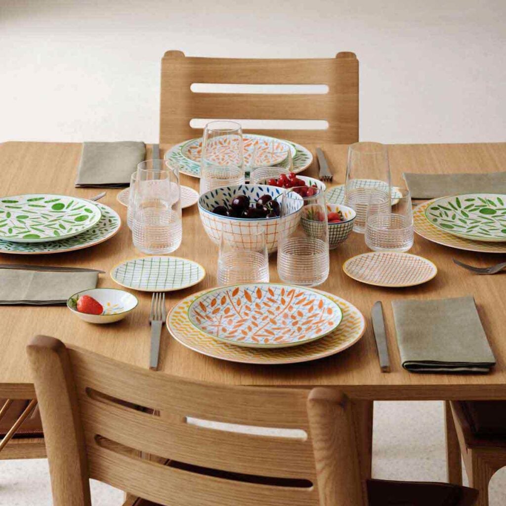 Hermès Brand | Trays, Dinnerware, & Tableware | Kneen & Co
